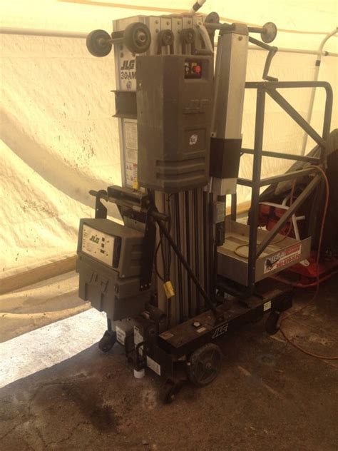 Jlg 30 Am Dc Push Around Vertical Mast Lift Usa Equipment Solutions