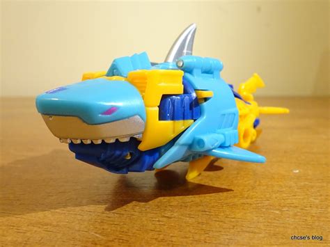 Chcse S Blog Toy Review Transformers Cyberverse Sky Byte And Driller