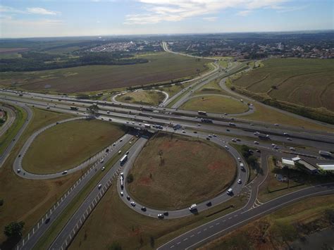 Rota Das Bandeiras Realiza Obras Em Três Acessos Da D Pedro I Sp 065