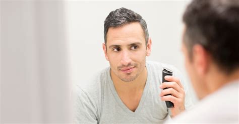 Pourquoi Les Cheveux Deviennent Ils Blancs En Vieillissant