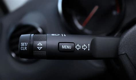 Symptoms Of A Bad Turn Signal Switch