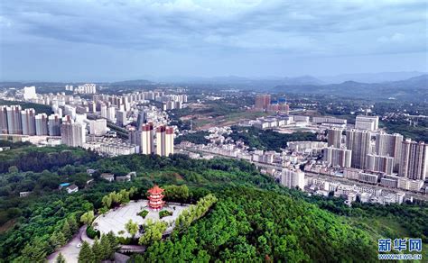 陕西洛南：美若仙境的秦岭生态小城 新华网