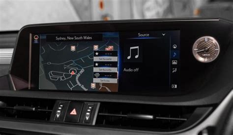 Lexus ES Apple Carplay Upgrade Connected Car Solutions
