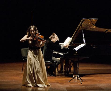 Patricia Kopatchinskaja 244799 Uludağ Sözlük Galeri
