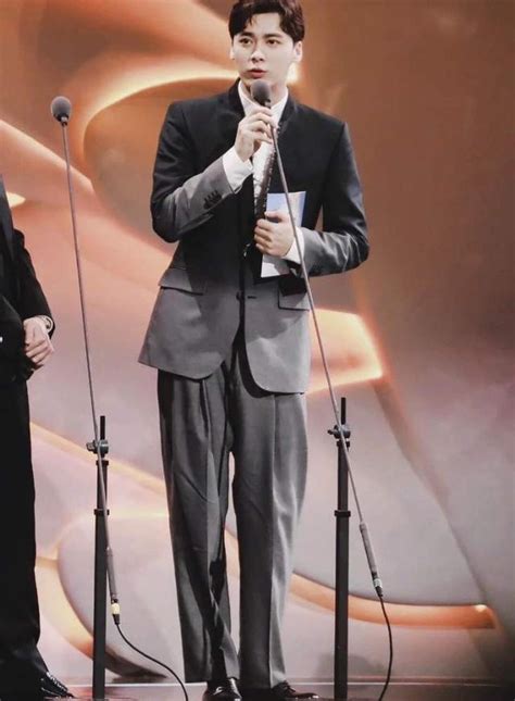 李易峰宋佳出圈了，妥妥的小說富家姐弟設定，快安排兩人合作 每日頭條