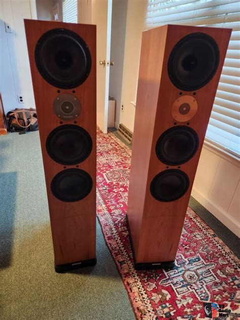 Spendor D9 Loudspeakers