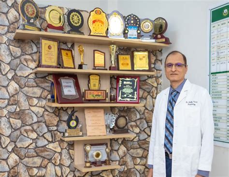 Dr Ashfaq Hasan Princess Esra Hospital