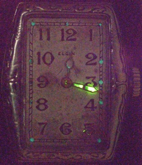 Radium Dials How To Read Glowing Clocks Uranium Clock Radiation