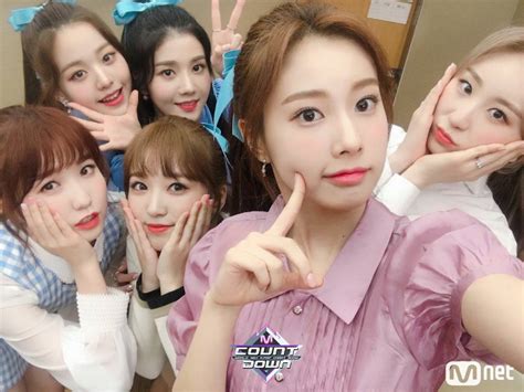 방금 올라온 아이즈원 엠카 대기실 셀카 인스티즈instiz 이슈 카테고리