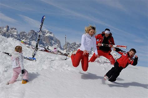 Sciare Con I Bambini Sulle Dolomiti Della Paganella Bimbo In Viaggio