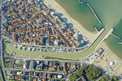 Bellaria Igea Marina In Bellaria Igea Marina Italy Marina Reviews