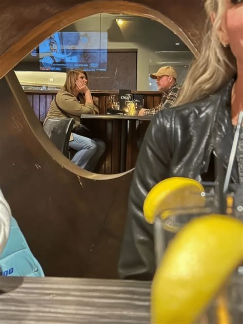 ‘sister Wives Meri Brown Seen Holding Hands With New Man Who Is He