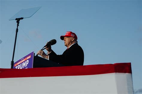 Trump Media Stock Drops 18 After New Filing The New York Times