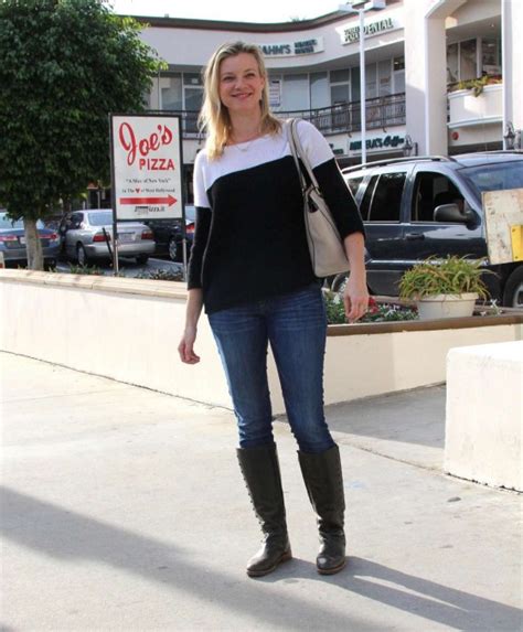 Amy Smart In Jeans 02 Gotceleb