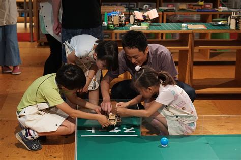 Vivita ฟรีสเปซด้านนวัตกรรมสำหรับเด็กเพื่อส่งเสริมการเรียนรู้และการสร้าง