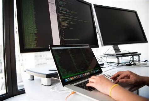 Python или Javascript кой е по популярен сред програмистите Technews Bg