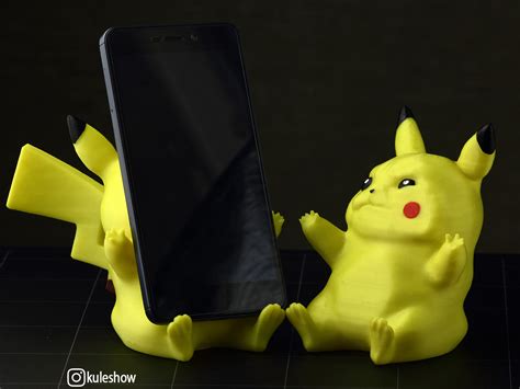 Бесплатный Stl файл Держатель для телефона Pikachu 📱・Модель для