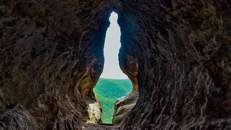 ТОП 7 на най красивите и загадъчни пещери в България Bulnews