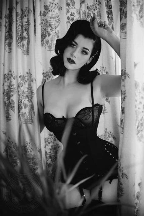 Kiss Me Deadly Lingerie Byelephant