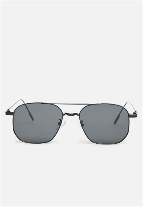 Myles Avaitor Sunglasses Black Superbalist Eyewear