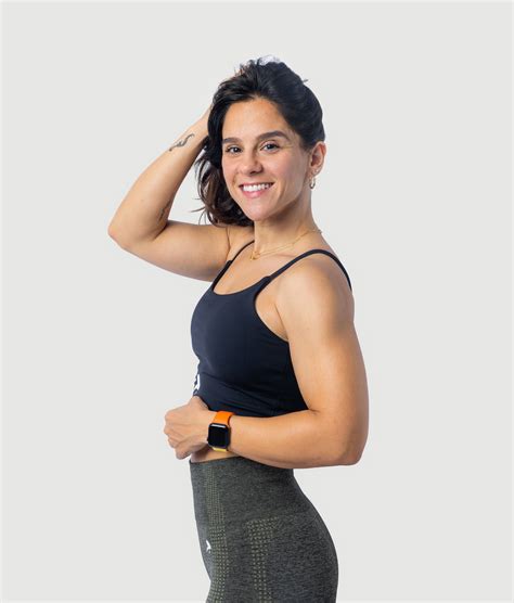 Level Up Bra Top Black Gymkuma