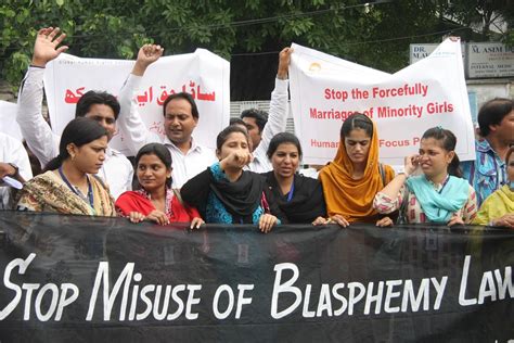 Pakistans Supreme Court Allows Reforms In Blasphemy Law