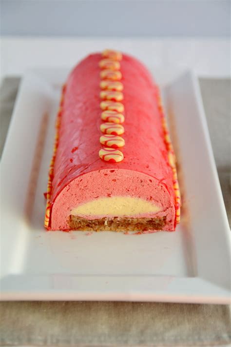 Buche De Noel Mousse Framboise Mascarpone Noel 2017