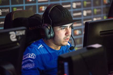 Las Mejores Jugadas De Los 20 Mejores Jugadores Del Mundo De Csgo En