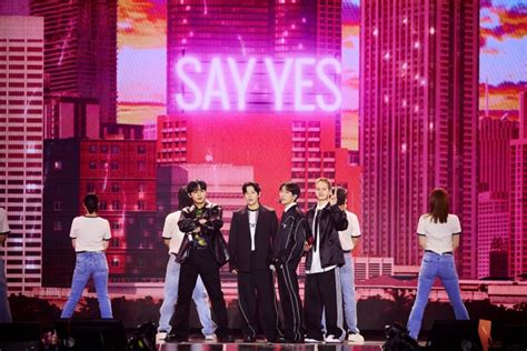 비투비 네 명이 꽉 채운 팬 콘서트 성료 삶의 가장 큰 이유 멜로디