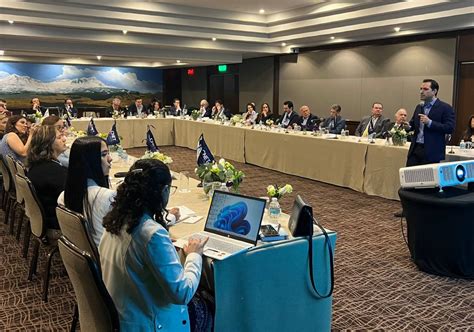 El gobernador Mauricio Vila Dosal se reunió con integrantes del Consejo