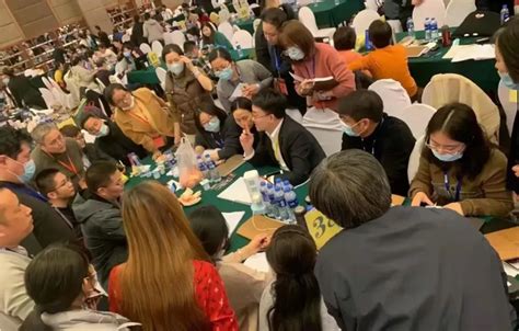 全网刷屏“直播一姐”薇娅偷逃税被罚1341亿 知乎