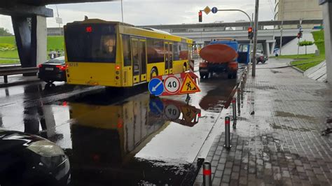 Столична влада прокоментувала ситуацію із затопленими вулицями Києва