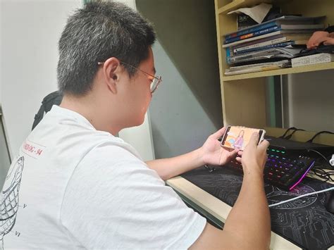 建工学院组织团员青年参加“石榴籽一家亲，同心喜迎二十大”主题团课 共青团昆明理工大学委员会