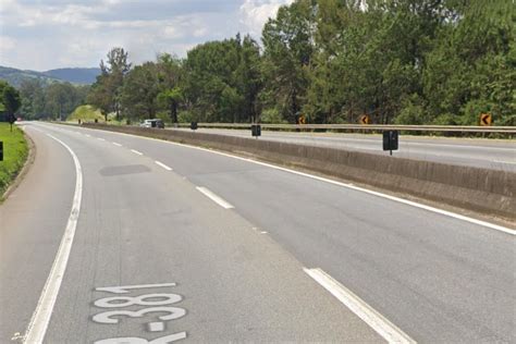 Pista Interditada Na Rodovia Fernão Dias Em Três Corações Após Acidente
