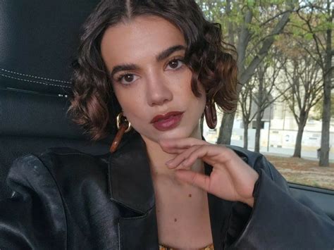 Ícone Do Bbb20 Manu Gavassi Completa 30 Anos E Famosos Reagem