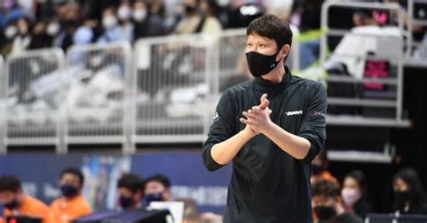 이규섭 전 삼성 코치 Spotv 해설위원으로 새 출발