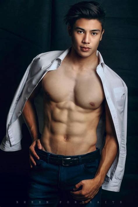 ชอบดูดดดชาย