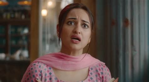 Sonakshi Sinha Funny Memes Take Over The Internet After She Fails To