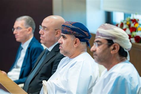 وزير الإسكان يلتقى نظيره العماني لتبادل الخبرات الأسبوع