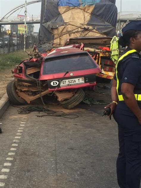 Kumasi Accident 2 Killed After Car Run Into Parked Truck At Tech