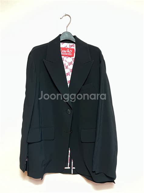 럭키슈에뜨 자켓 원피스정장 중고나라