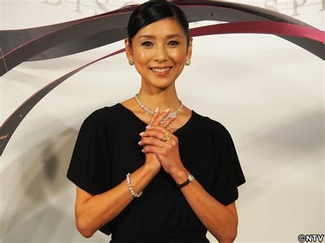 黒木瞳、総額10億円のジュエリーに高揚｜日テレnews Nnn