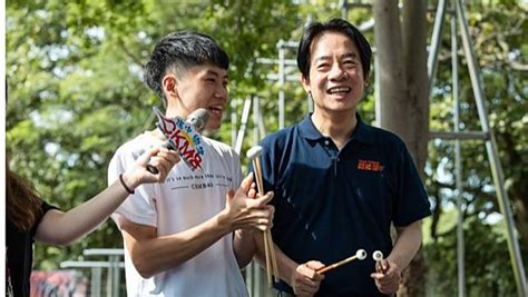 賴清德給出國比賽建中學弟親送西瓜打氣 自嘲在校只是no Body 太報 Line Today