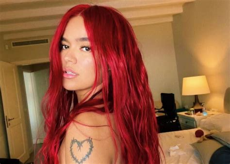 Karol G eleva la temperatura en topless Diario La Página