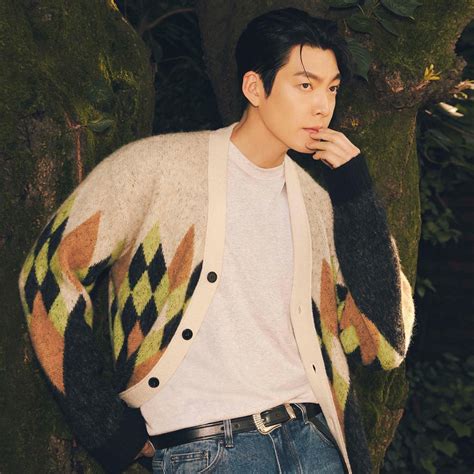 俳優キム・ウビン、fwファッションを披露素敵な秋の男 K Pop、韓国エンタメニュース、取材レポートならコレポ！