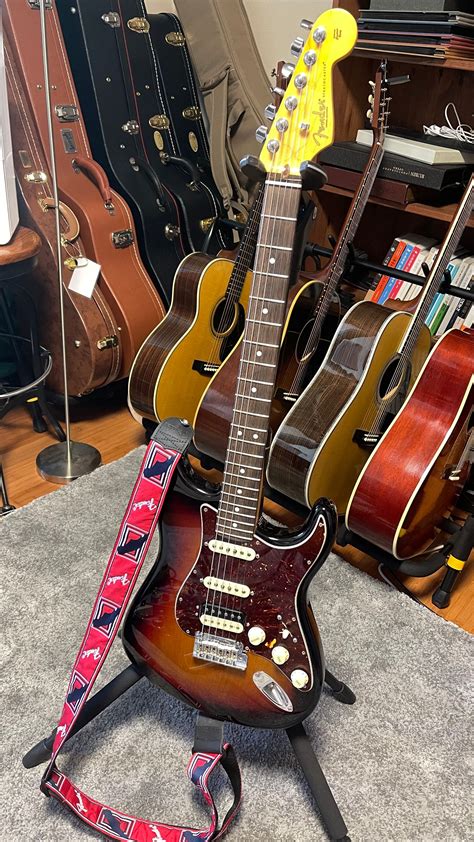 펜더 스트라토캐스터 프로페셔널2 Hss 중고악기 뮬