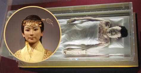 This 2200 Year Old Mummy Is So Well Preserved Theres Still Blood In