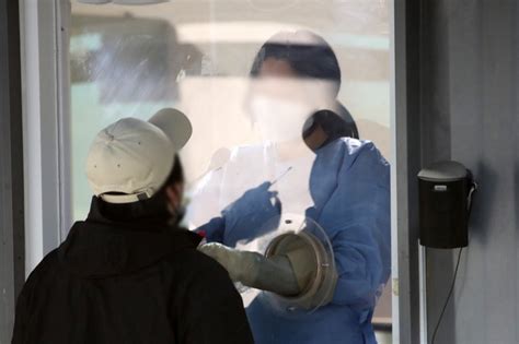 속보 1만283명 확진 1주전 1200여명↑위중증 144명·사망 10명 파이낸셜뉴스