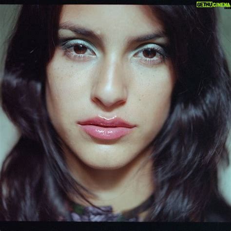 Liz Gallardo Wiki Biography Age Gallery Spouse And More