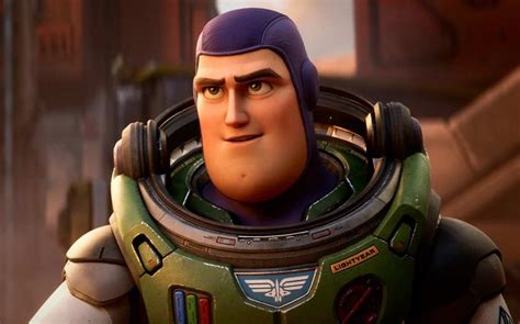 ¿por Beso Cine Advierte Que Lightyear Tiene Ideología De Género